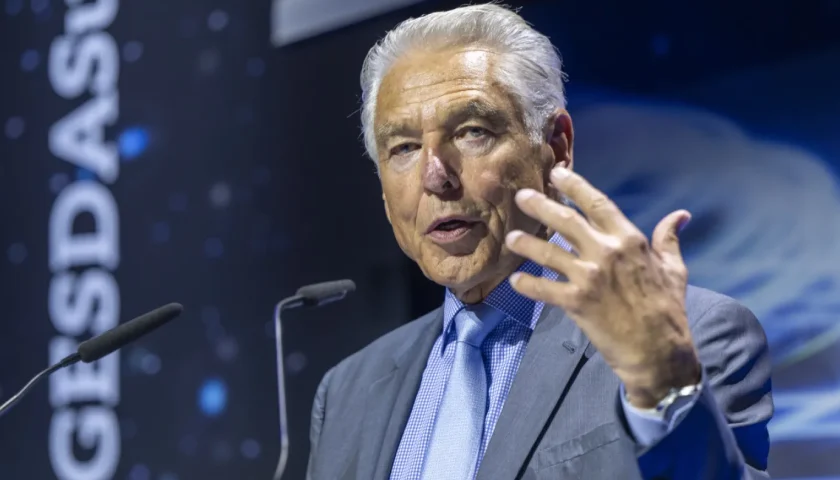 Nestlé’s Peter Brabeck-Letmathe to step down as Chairman Emeritus in ...